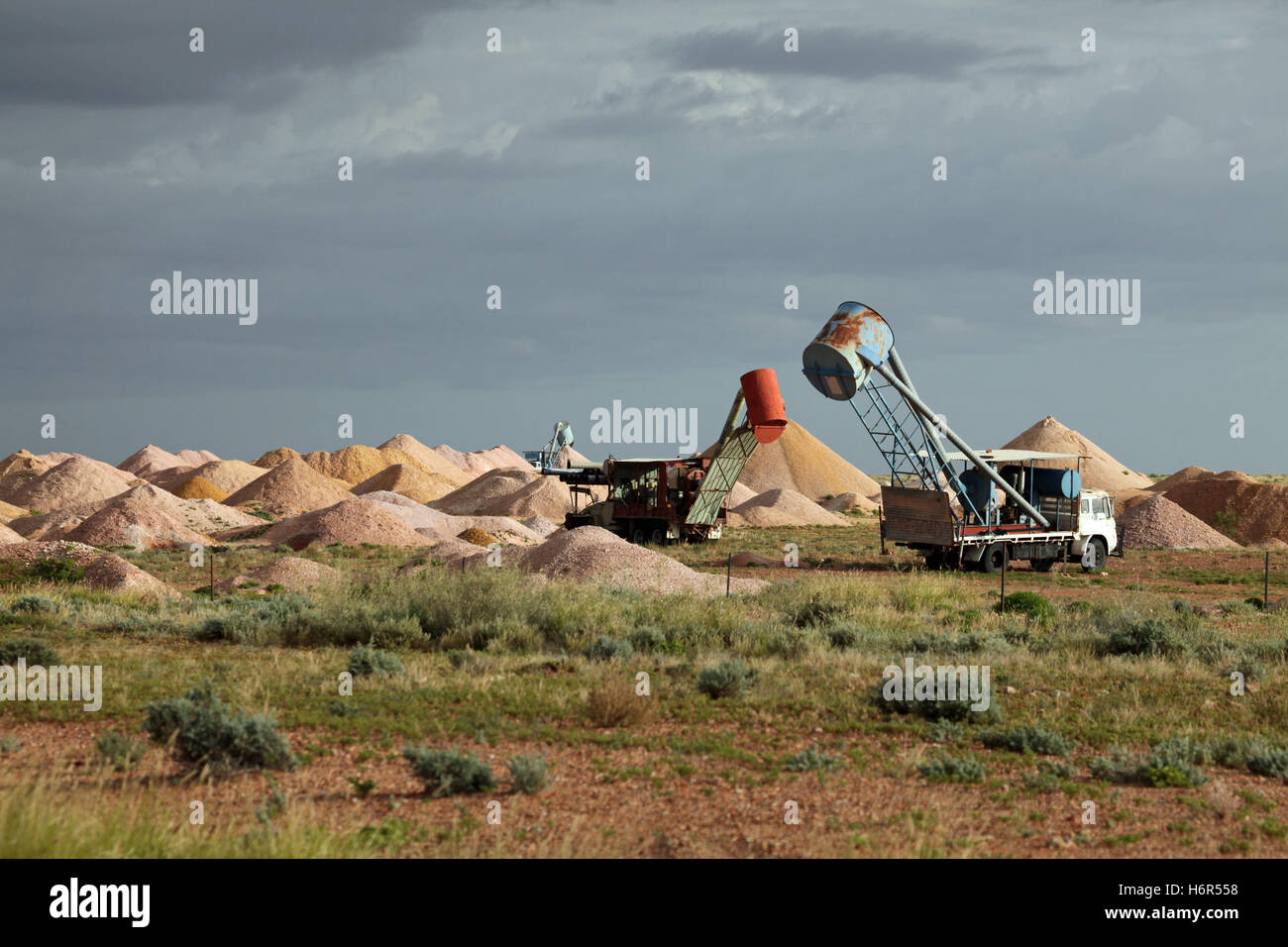 surface mining overburden mines opal shafts surface mining overburden ...