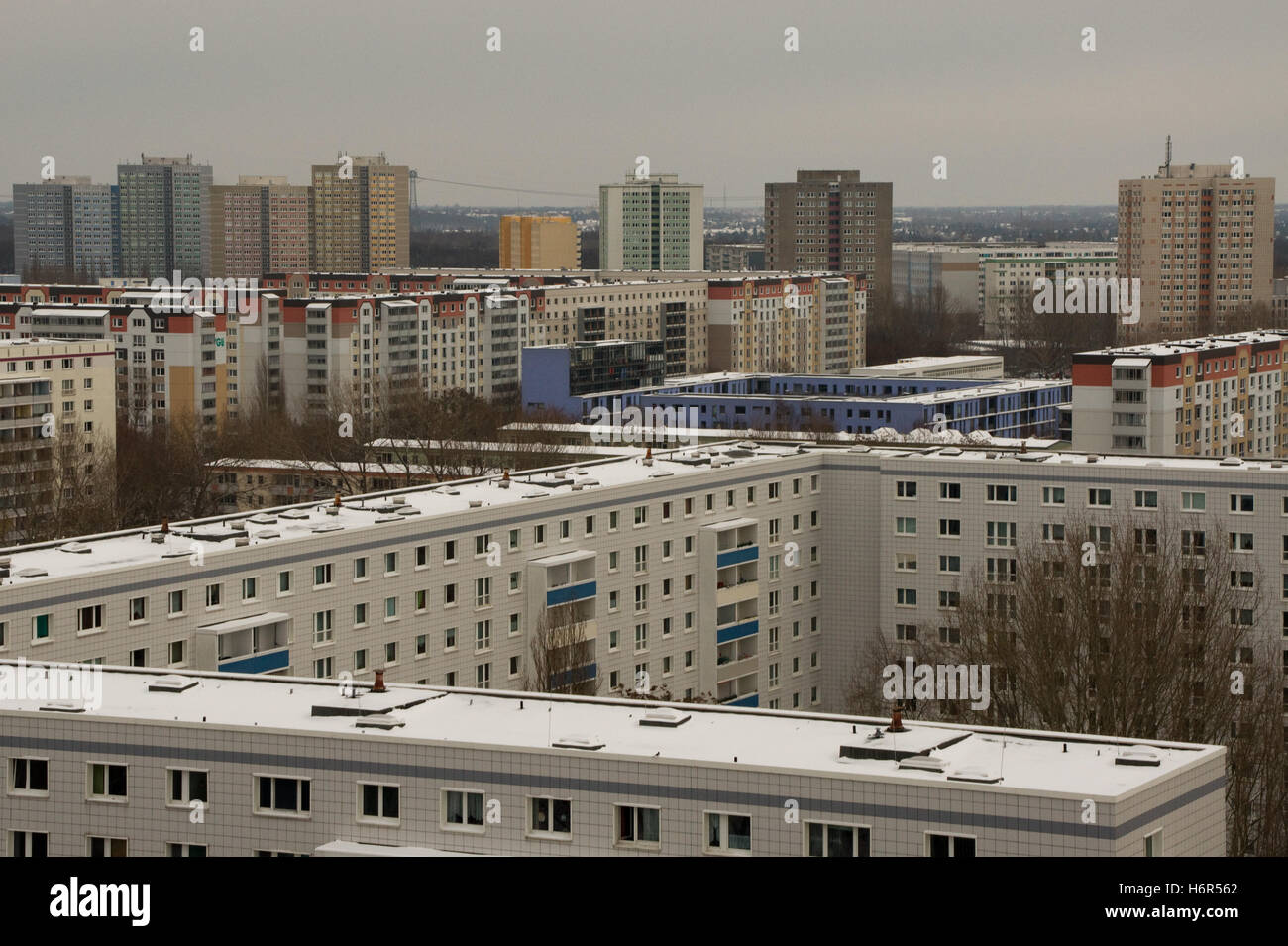 Monotonous residential building hi-res stock photography and images - Alamy