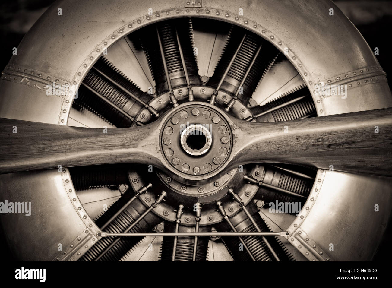 Mechanical flight hi-res stock photography and images - Alamy