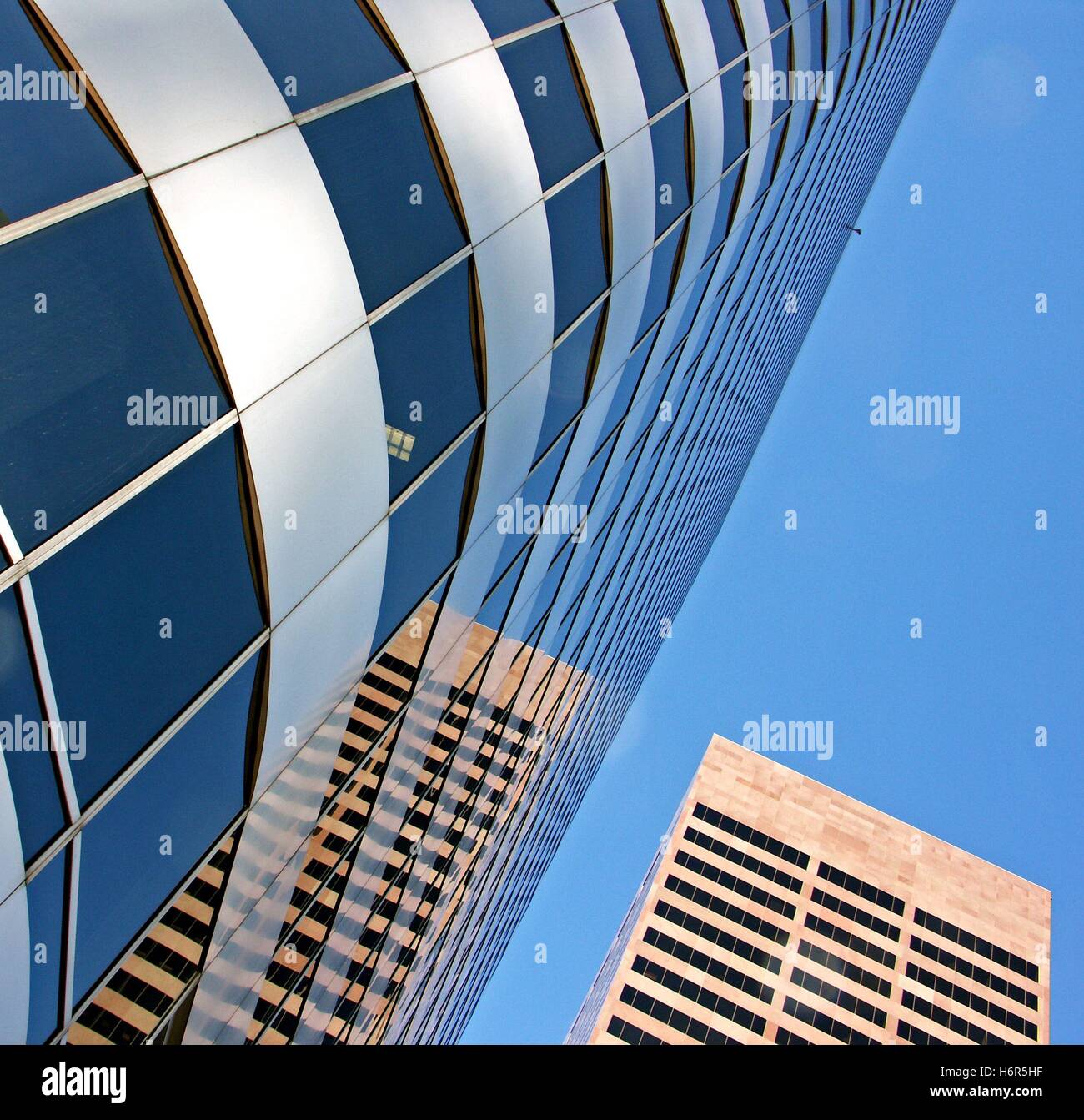 Imposing brick buildings hi-res stock photography and images - Alamy