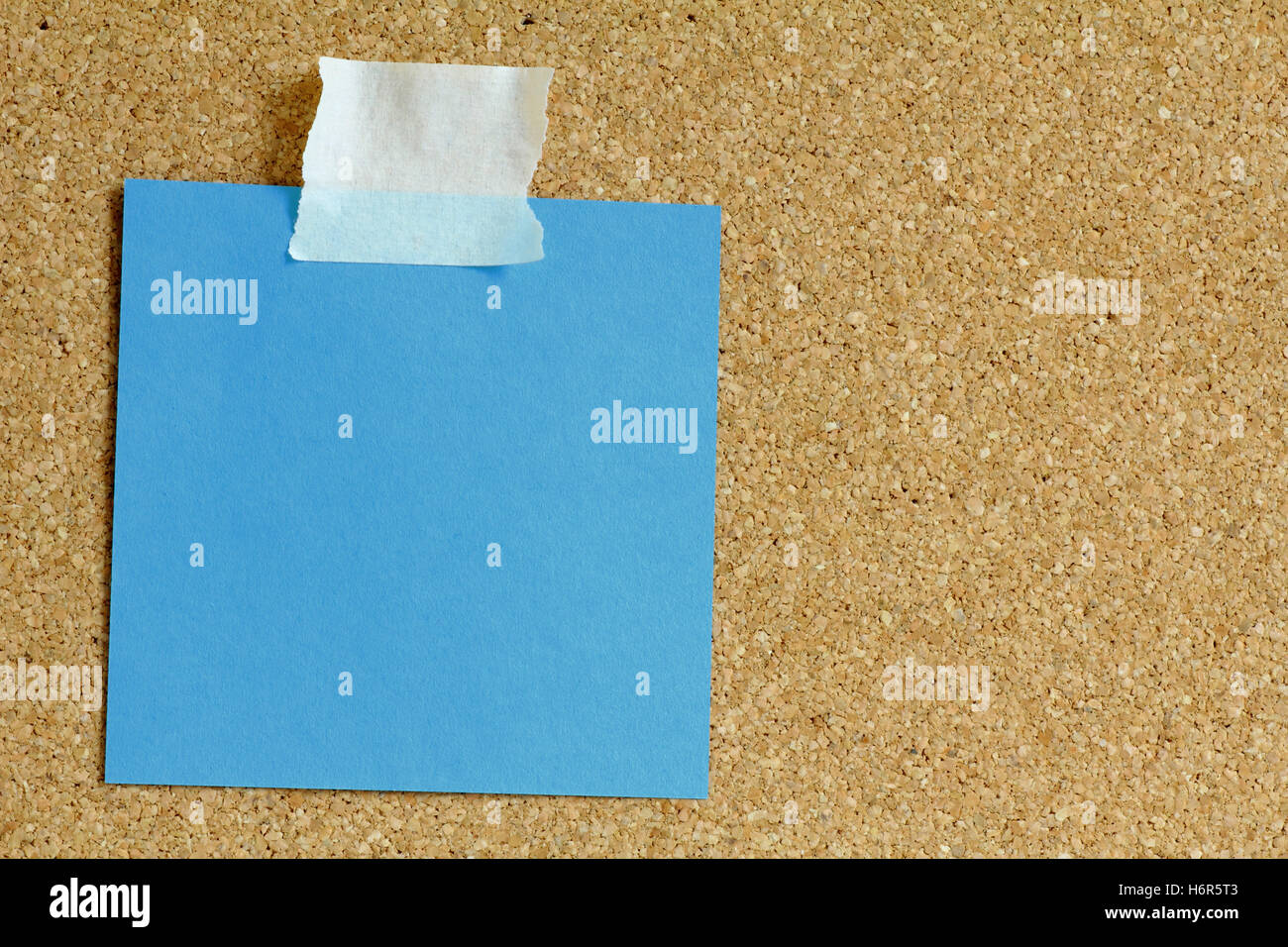 Note slip of paper with pin hi-res stock photography and images - Alamy