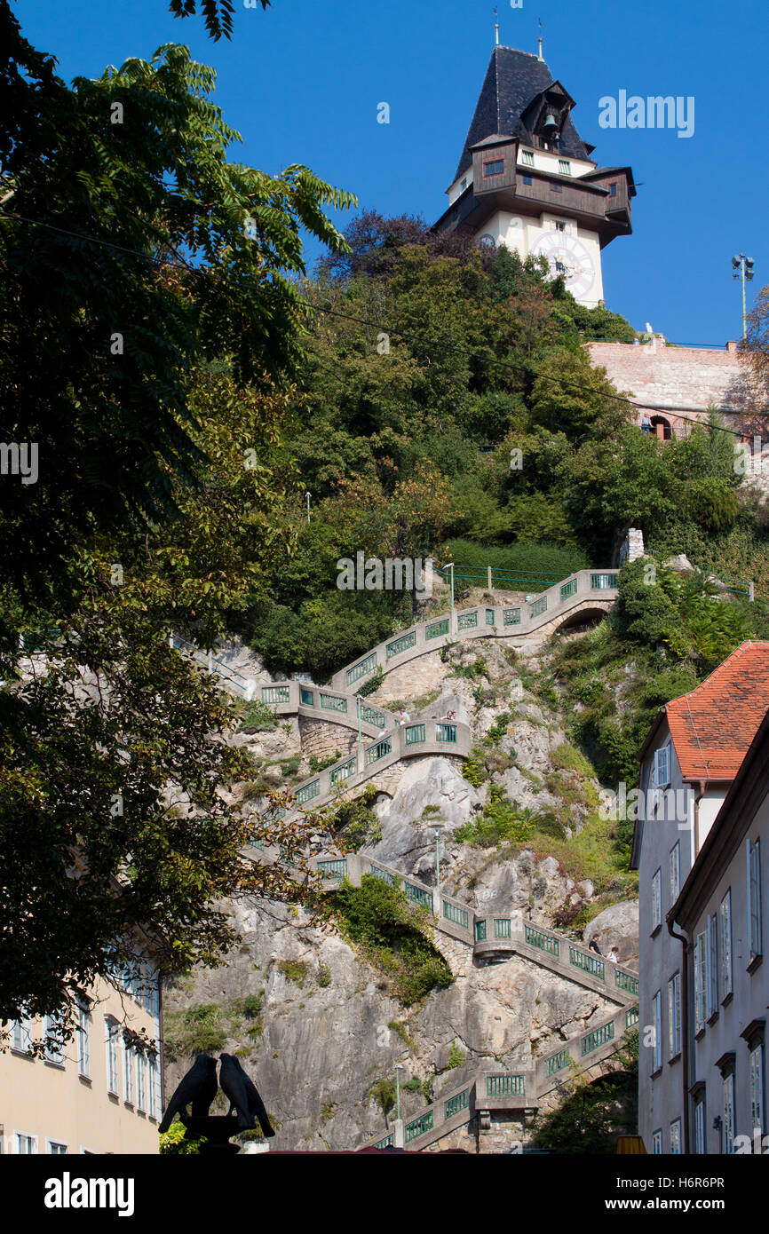 Old world buildings hi-res stock photography and images - Alamy