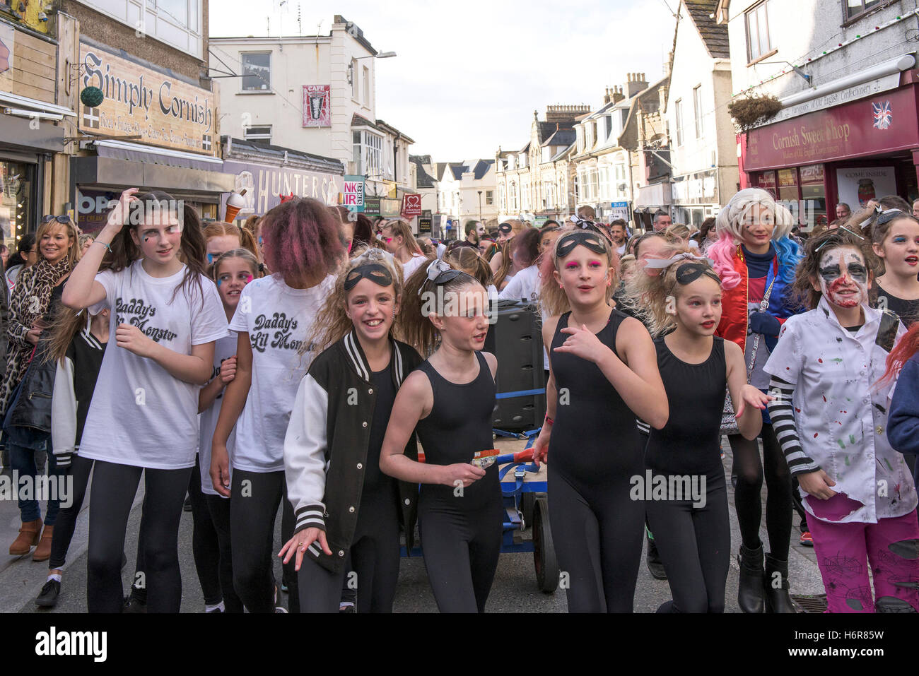 Families and children gather for the annual Zombie Crawl in Newquay ...