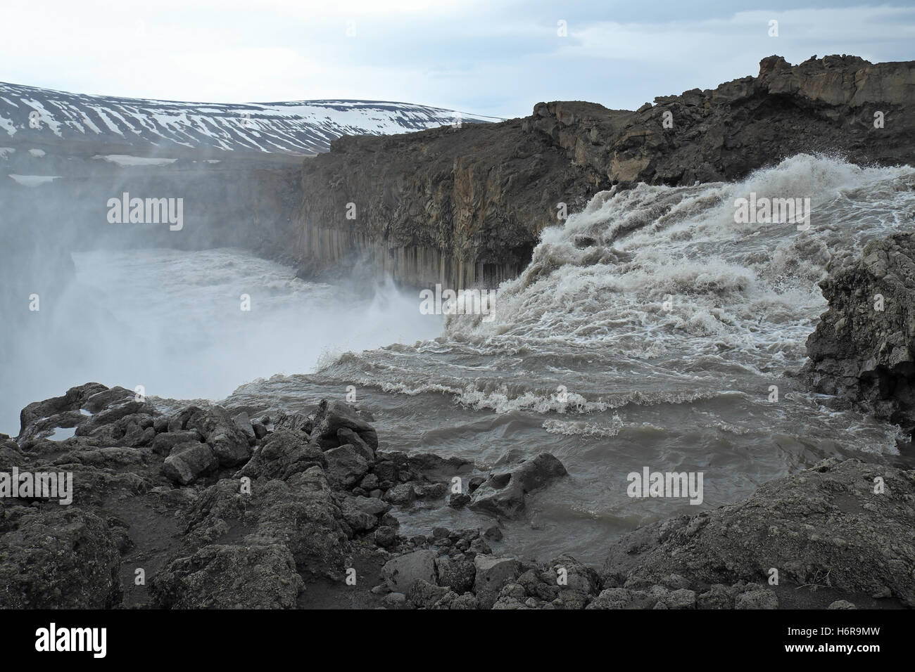 Horizontal columnar basalt hi-res stock photography and images - Alamy