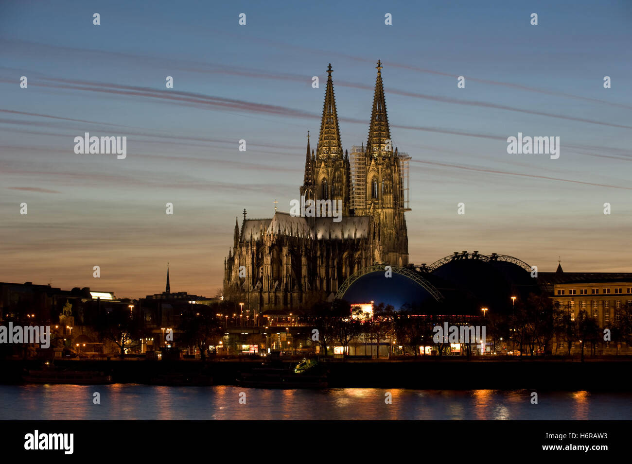 Cologne churches hi-res stock photography and images - Alamy
