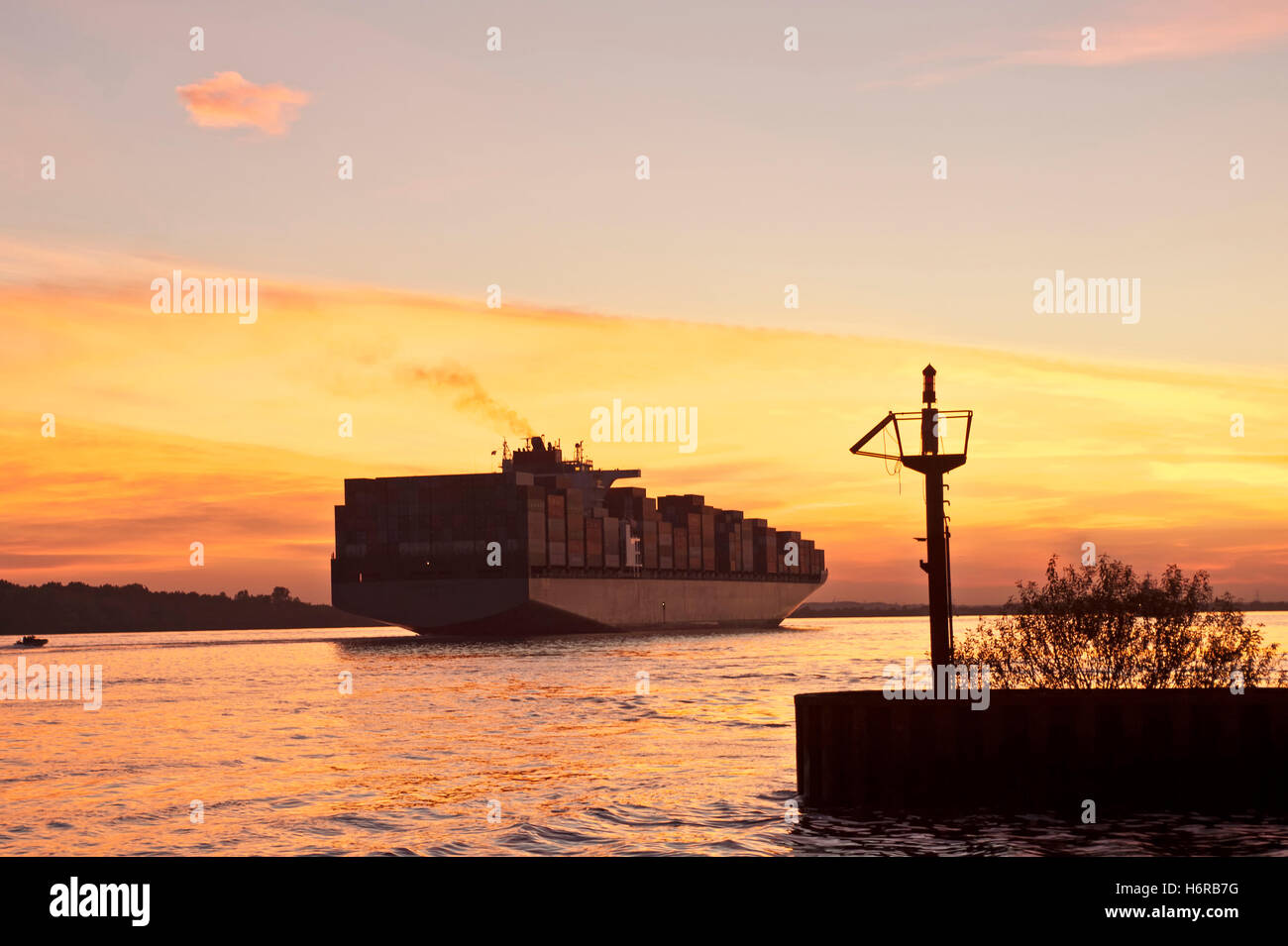 Wedel hi-res stock photography and images - Alamy