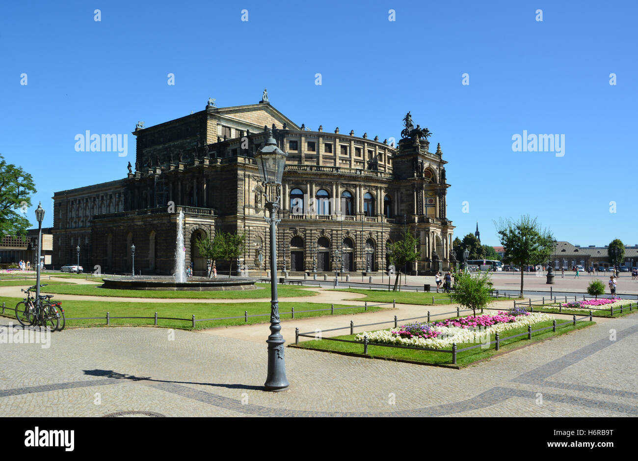 Semperoper hall hi-res stock photography and images - Alamy