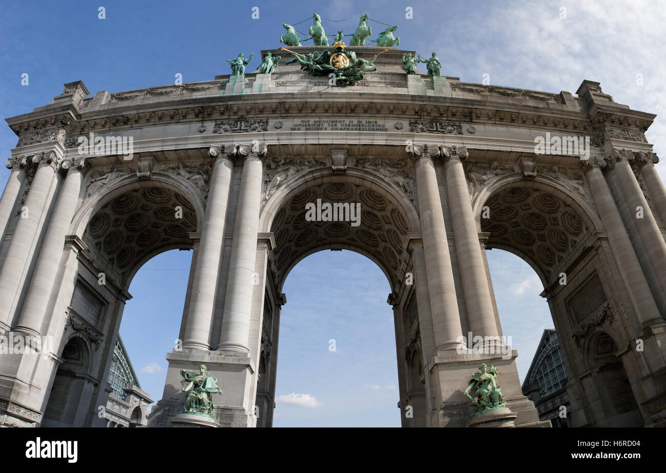 Statues of nobility hi-res stock photography and images - Alamy