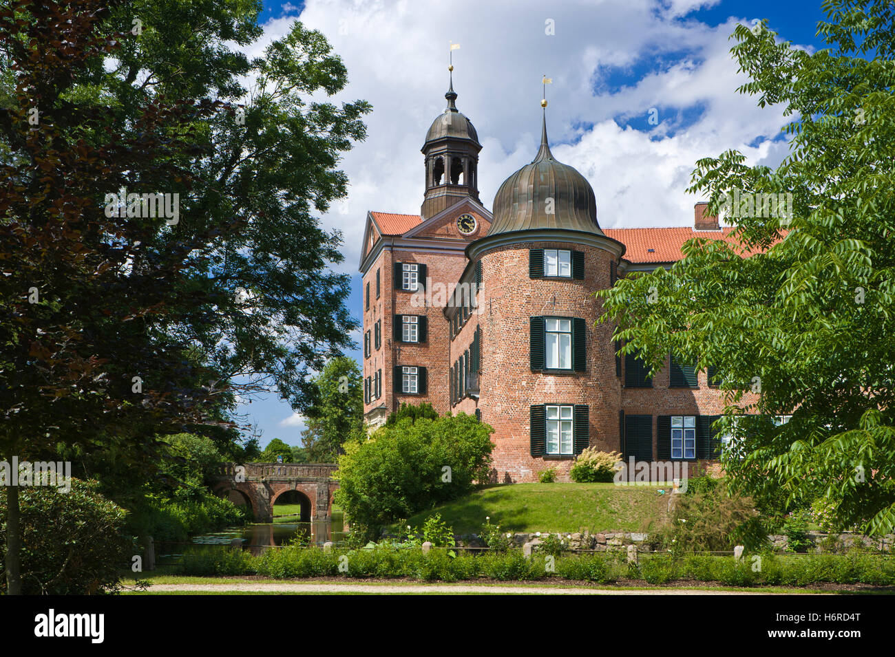 Schlossfassaden hi-res stock photography and images - Alamy