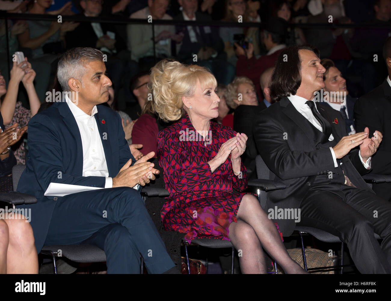 Barbara mitchell actress hi-res stock photography and images - Alamy