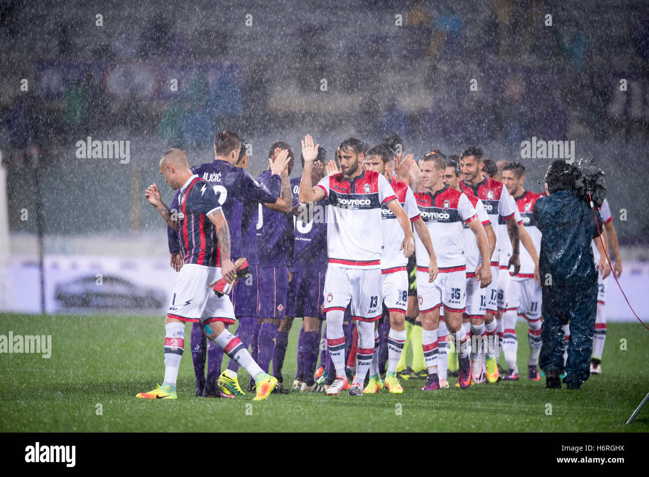 Firenze, Italy. 26th Oct, 2016. Two team group Football/Soccer : Gian ...