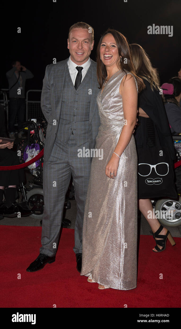LONDON, ENGLAND - OCTOBER 31: Sir Chris Hoy and Sarra Kemp attends the ...
