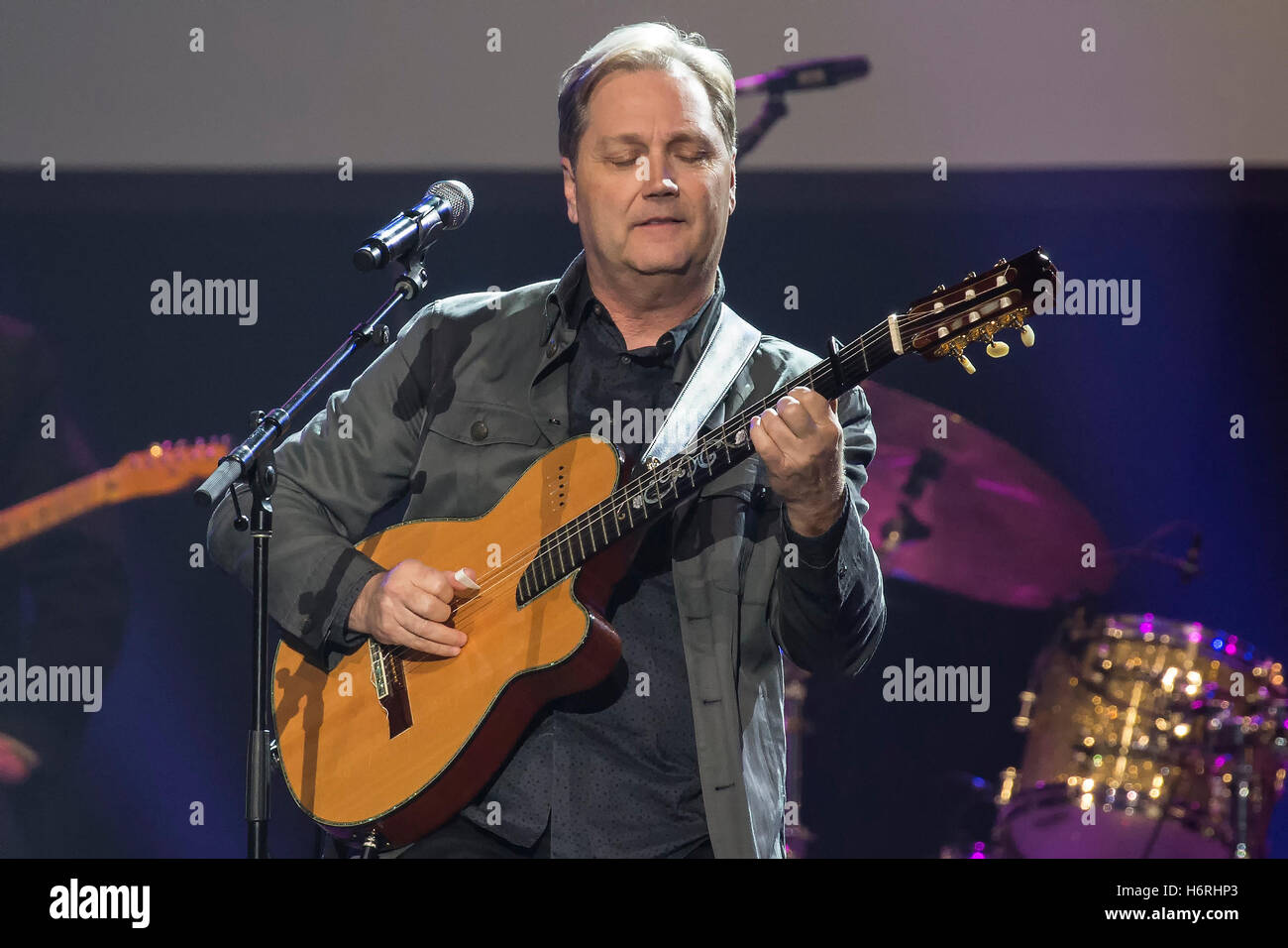 Steve wariner hi-res stock photography and images - Alamy