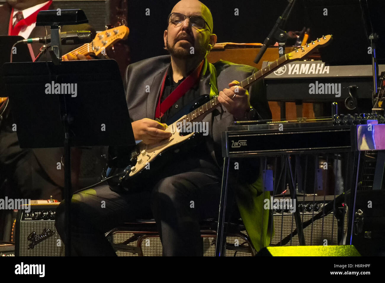 Bobby eli hi-res stock photography and images - Alamy