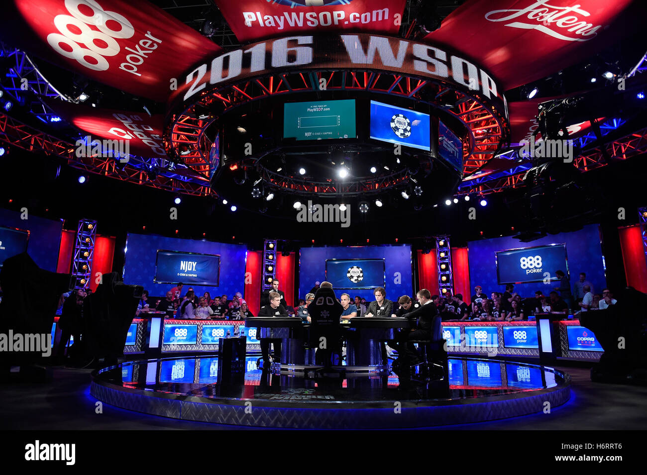 World series of poker final table hi-res stock photography and images ...