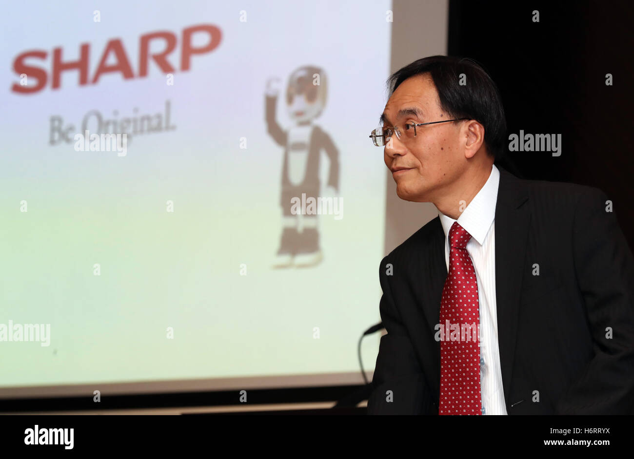 Tokyo, Japan. 1st Nov, 2016. Japanese electronics giant Sharp president ...