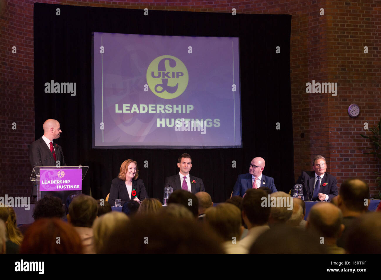 Paul oakden hi-res stock photography and images - Alamy