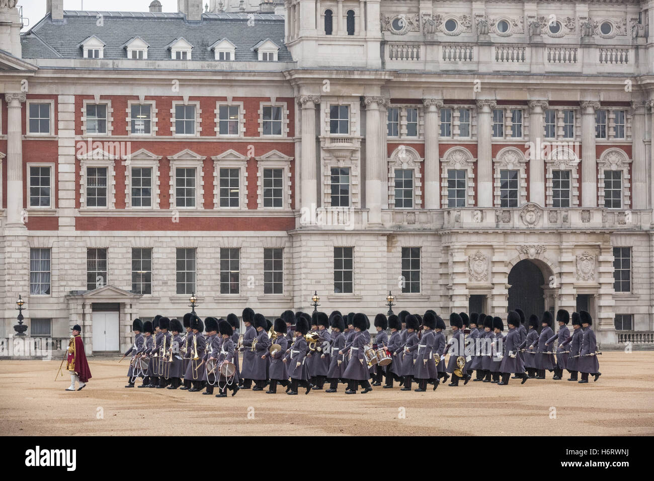 Coldstream guards oldest regiment in hi-res stock photography and ...