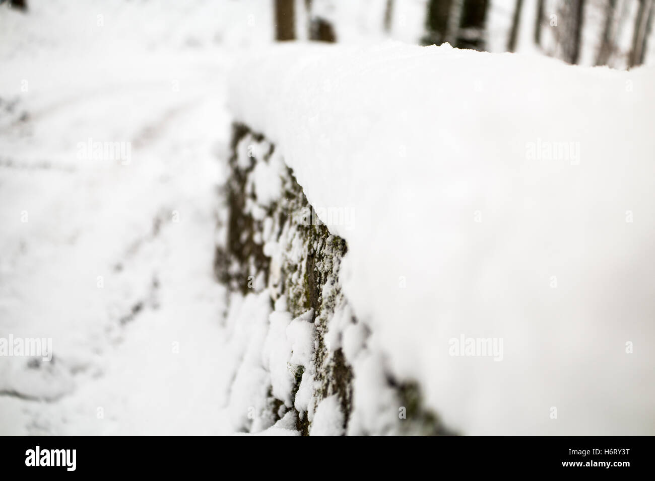 Bridge cold hi-res stock photography and images - Alamy