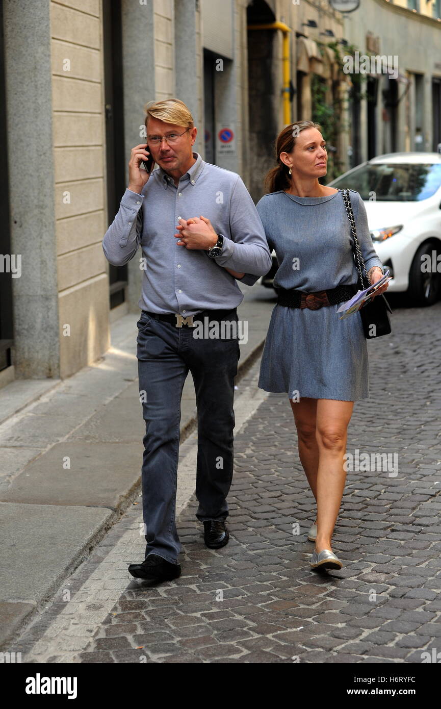 Mika Hakkinen and his partner Marketa Kromotova take a romantic stroll ...