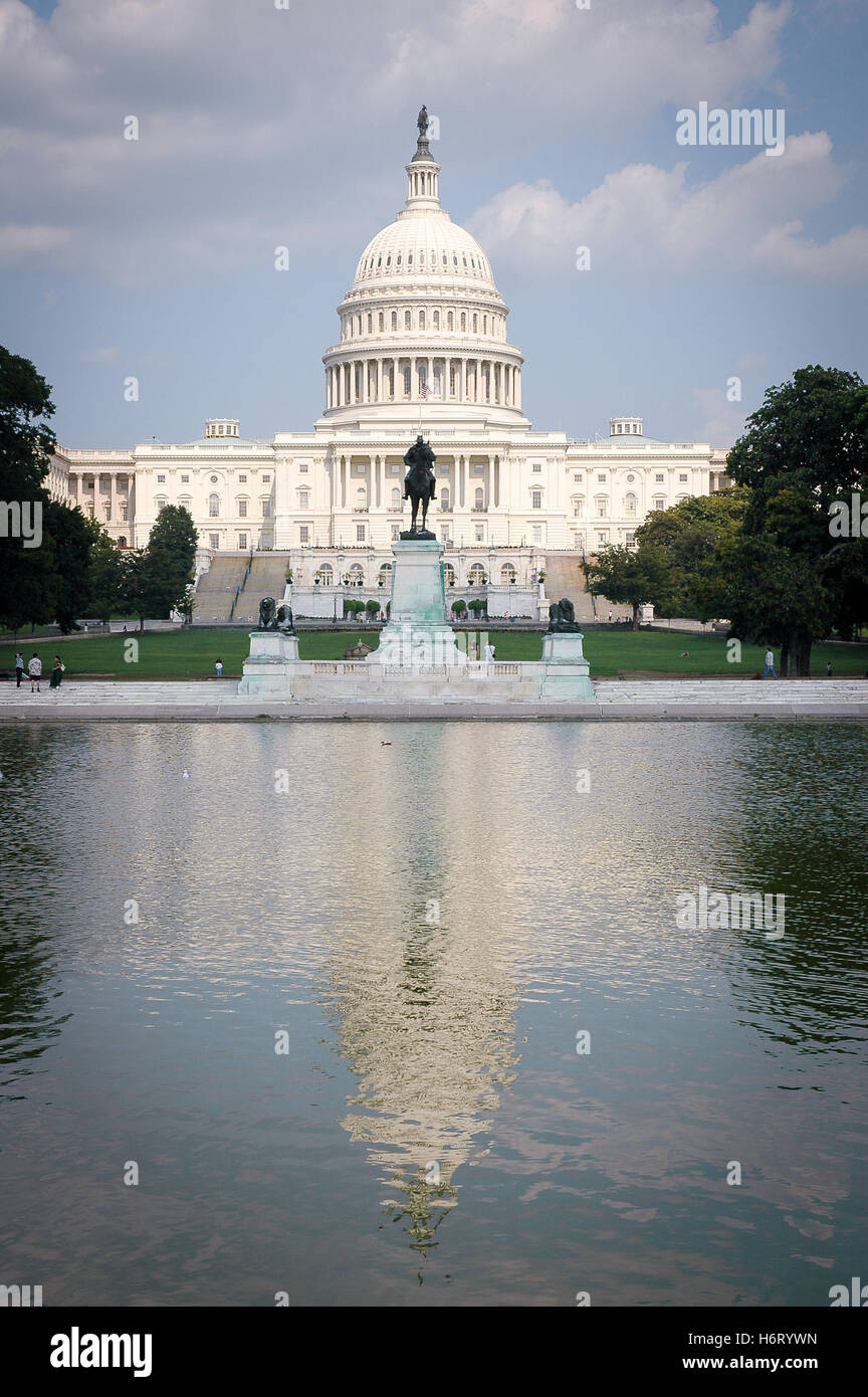 Capitol mall hi-res stock photography and images - Alamy