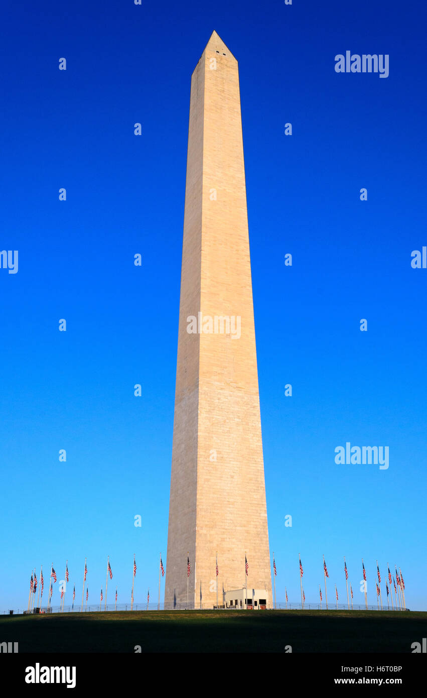 National mall tall monument hi-res stock photography and images - Alamy