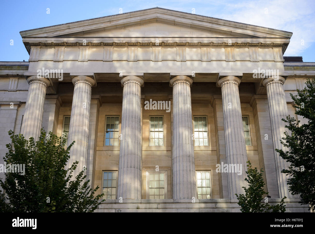 Smithsonian American Art Museum Stock Photo - Alamy