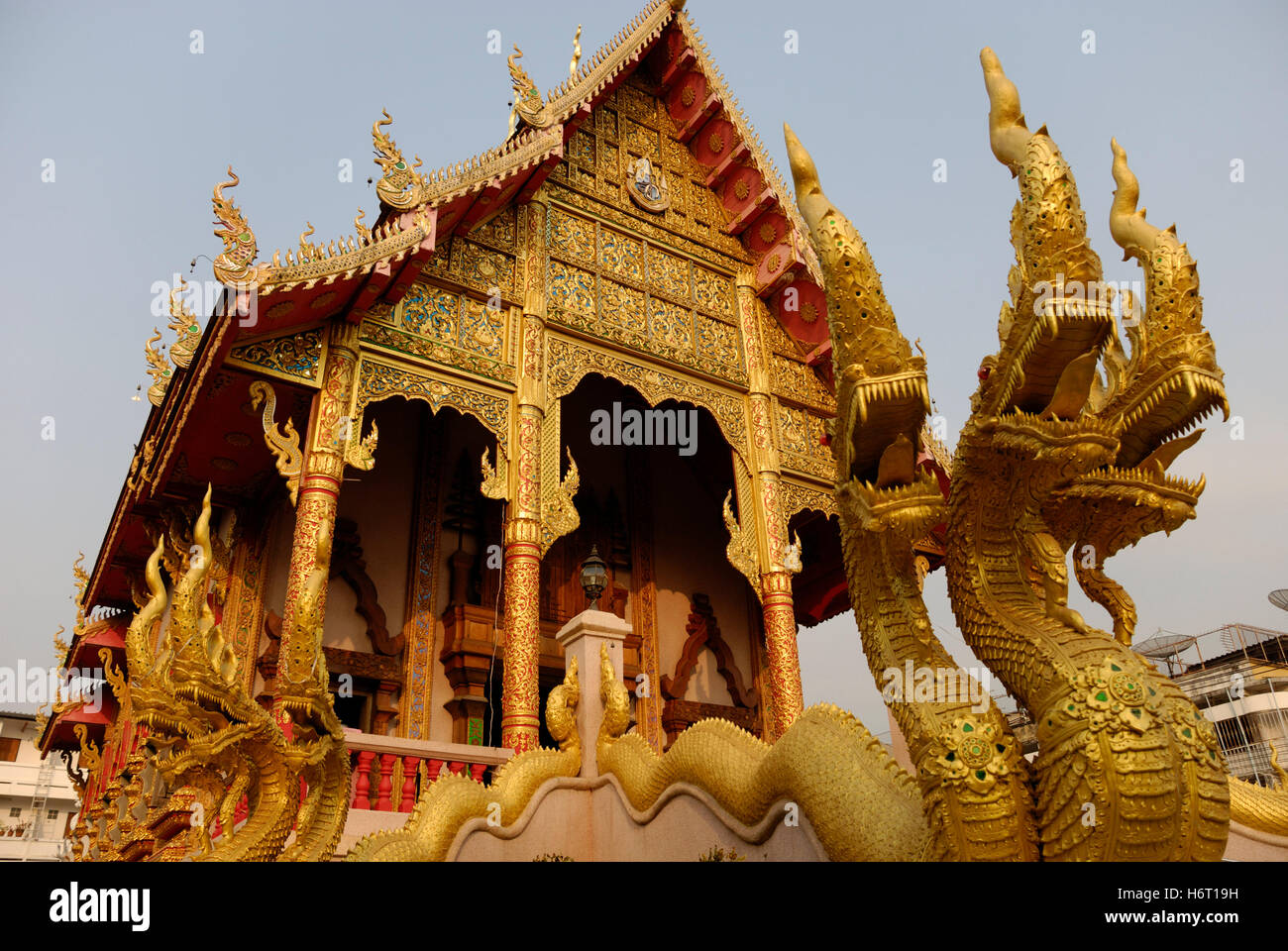 Ornamental temples hi-res stock photography and images - Alamy