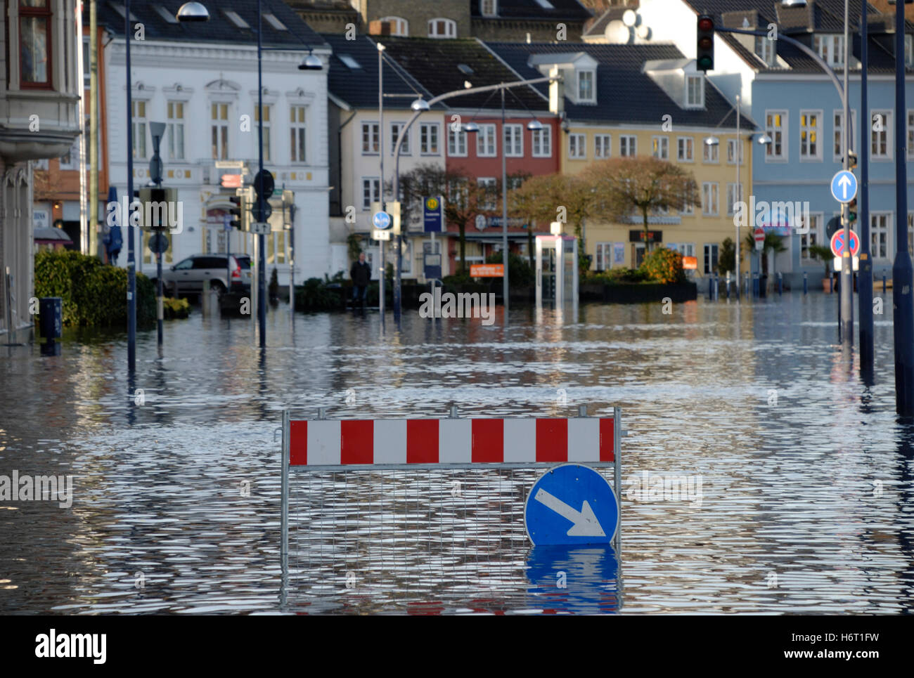 barrier flood blue houses harbor harbours barrier flood high tide ...