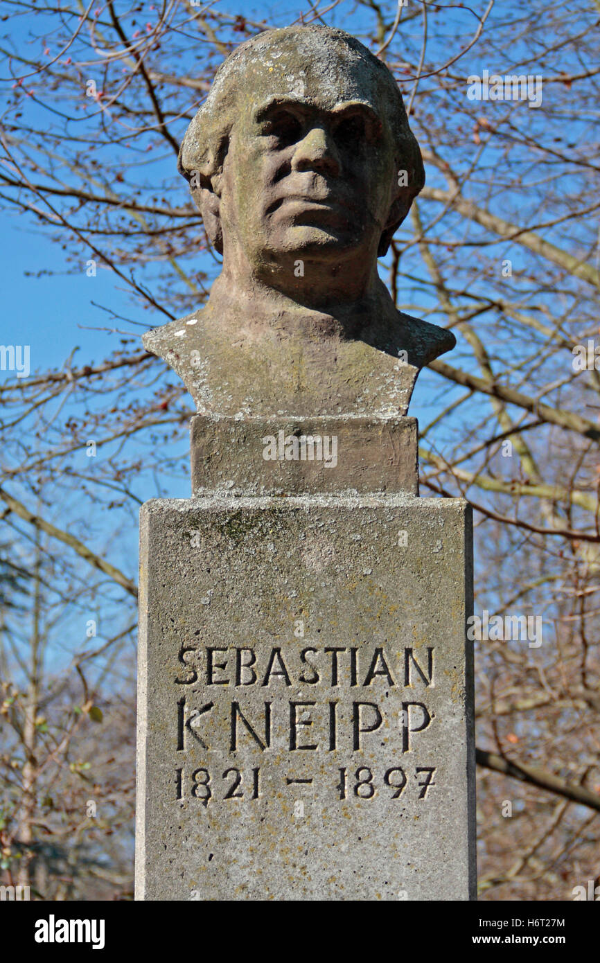 Kneippkur hi-res stock photography and images - Alamy