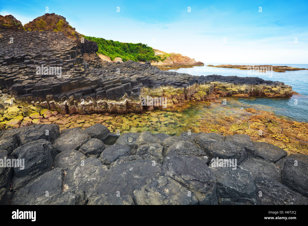 Hexagon stones hi-res stock photography and images - Alamy