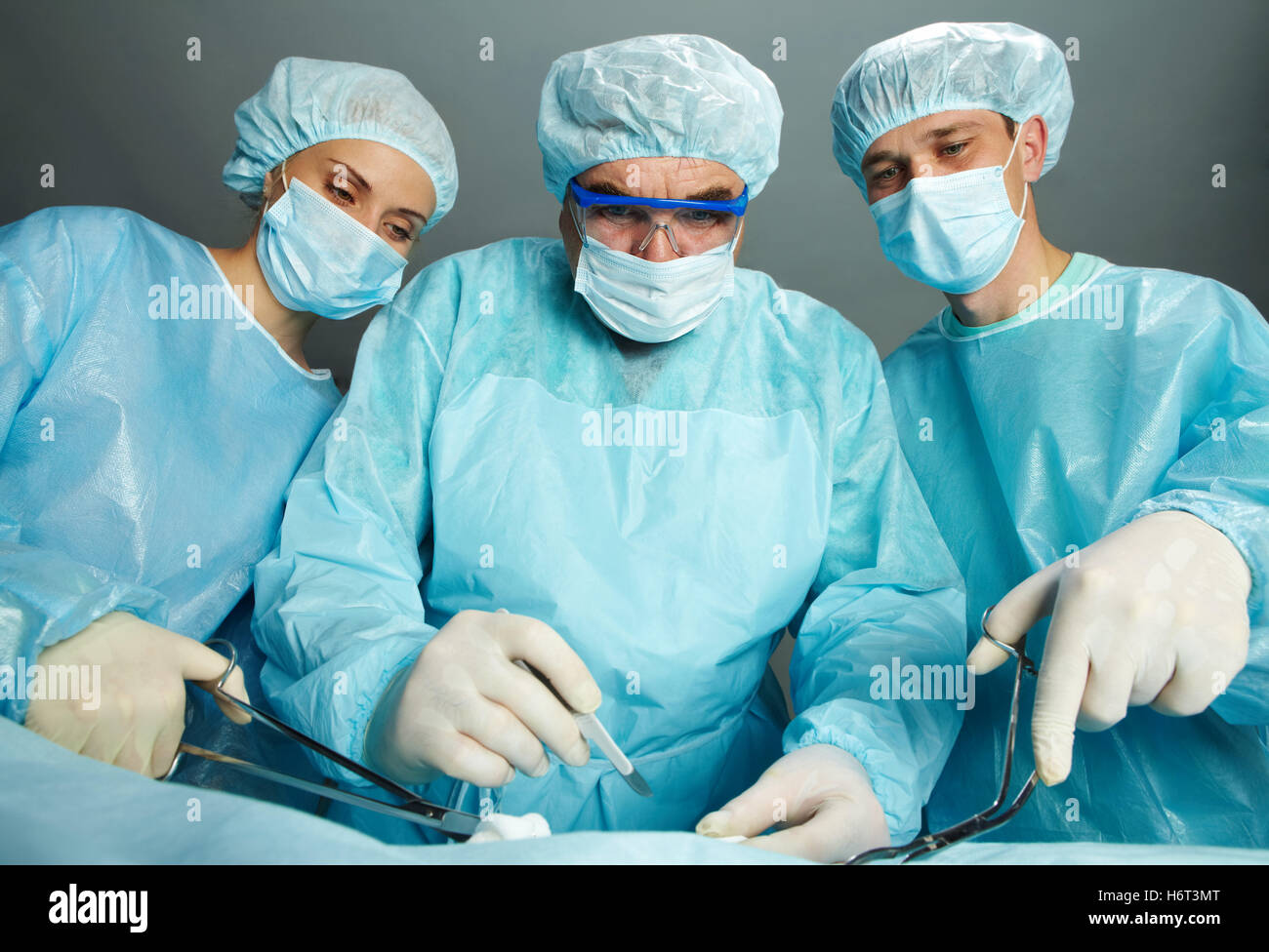 doctor physician medic medical practicioner woman blue humans human ...