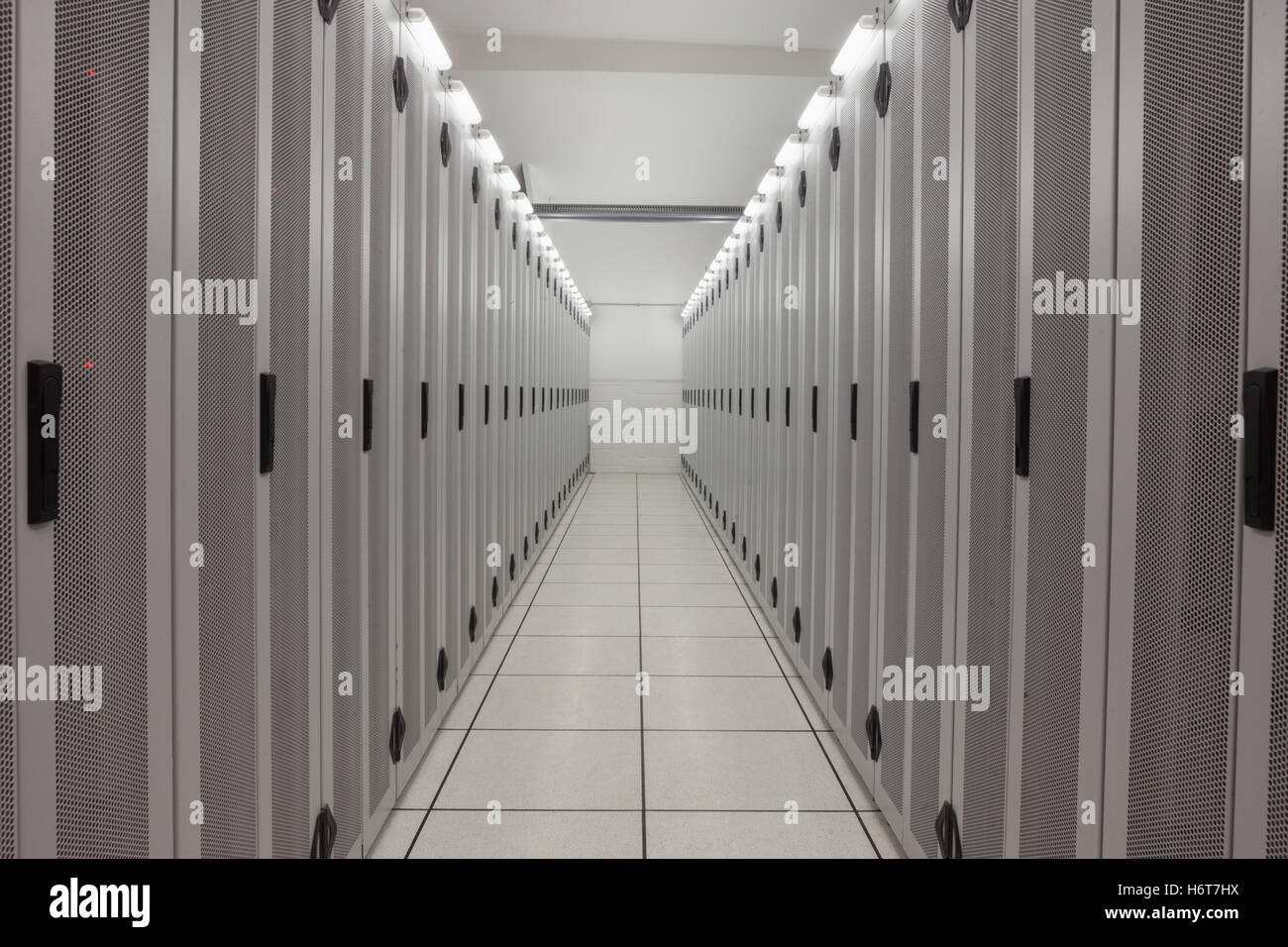 Empty row of servers in data center Stock Photo - Alamy