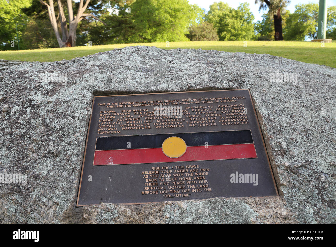The Aboriginal Burial Stone in King’s Domain park in Melbourne Stock ...