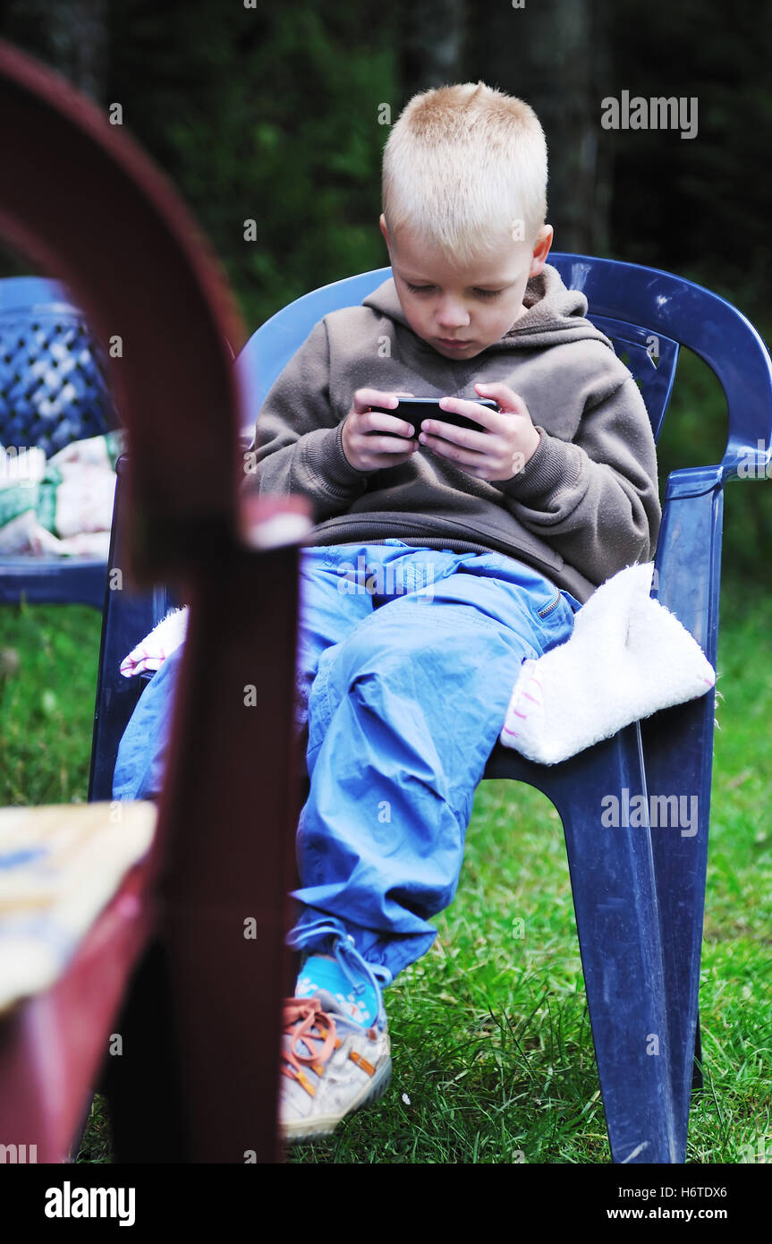 telephone phone talk speaking speaks spoken speak talking chat ...