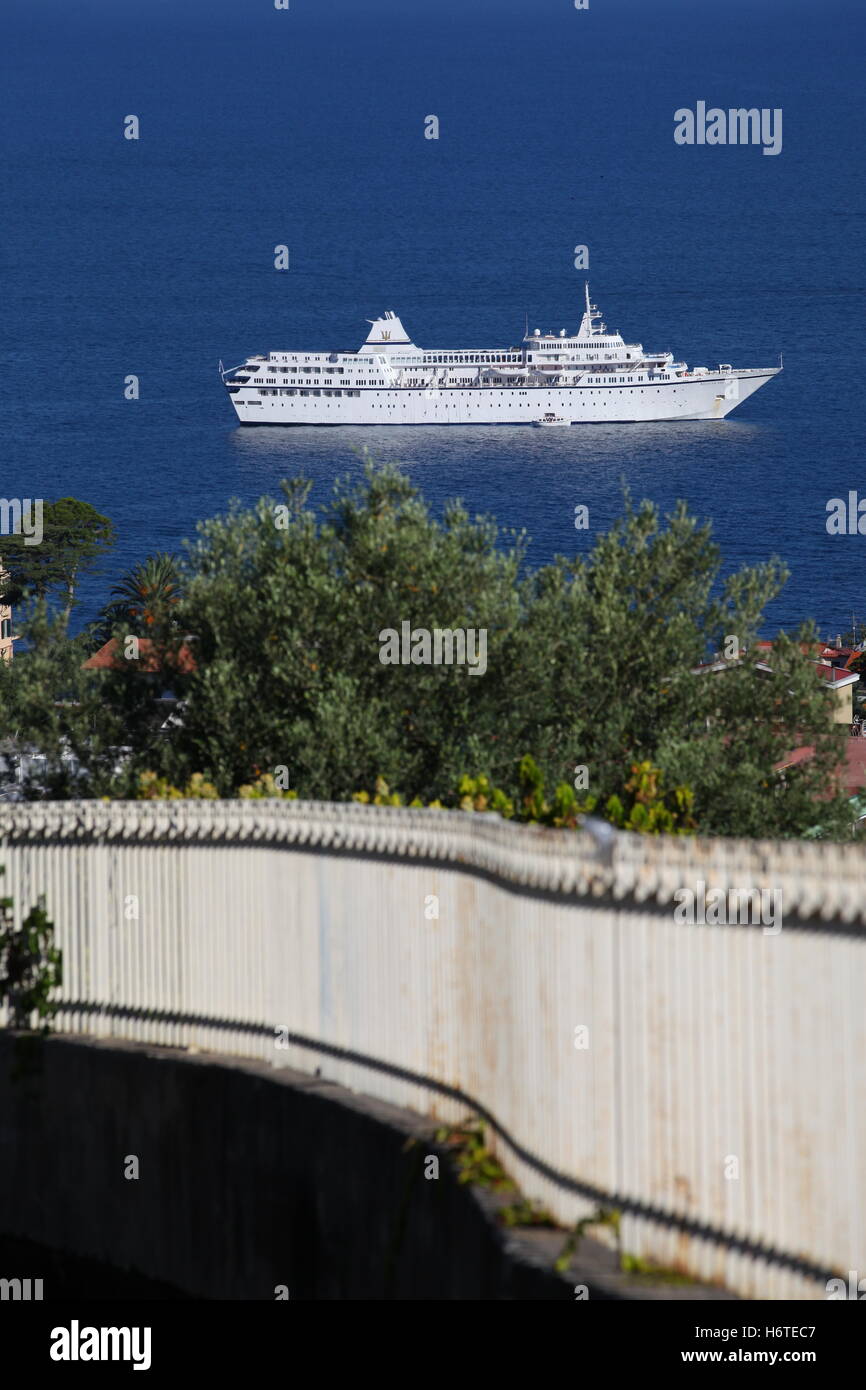 Cruise ship about to embark filling up with supplies checking ...