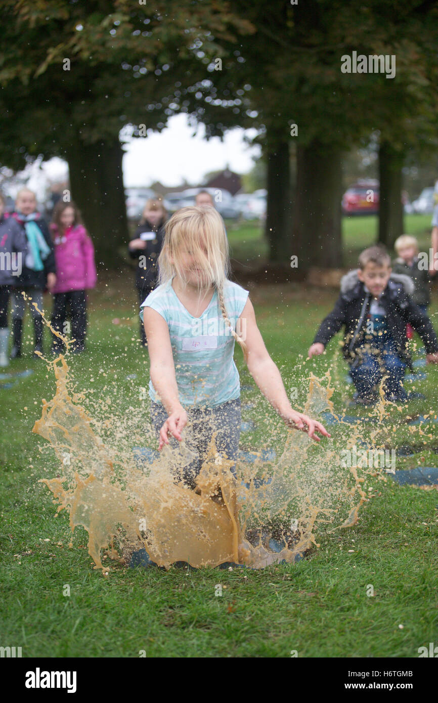 World puddle jumping championship hi-res stock photography and images ...