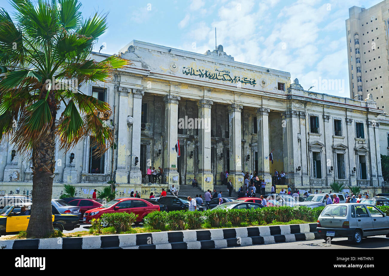 The old building of the Courthouse is the place of work of the National ...