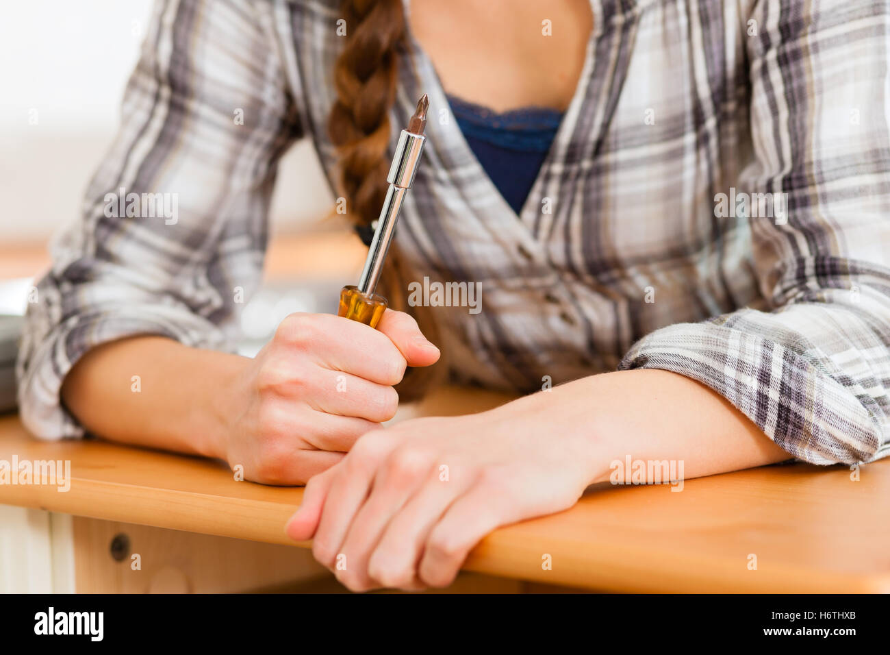 woman, craftsman, tradesman, handicraftsman, assemble, build, business ...