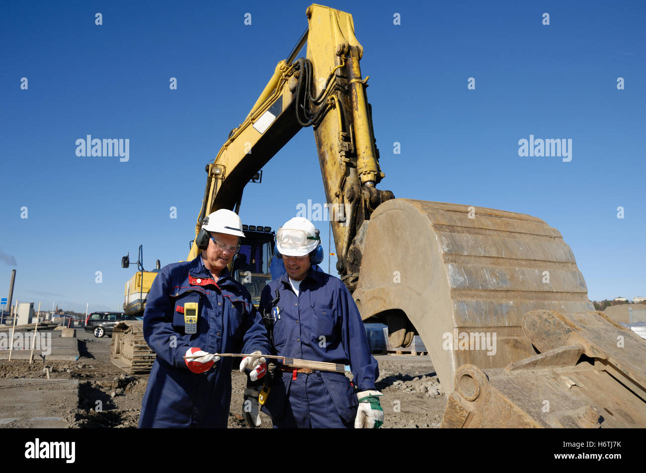 Crane constructionmachinery hi-res stock photography and images - Alamy