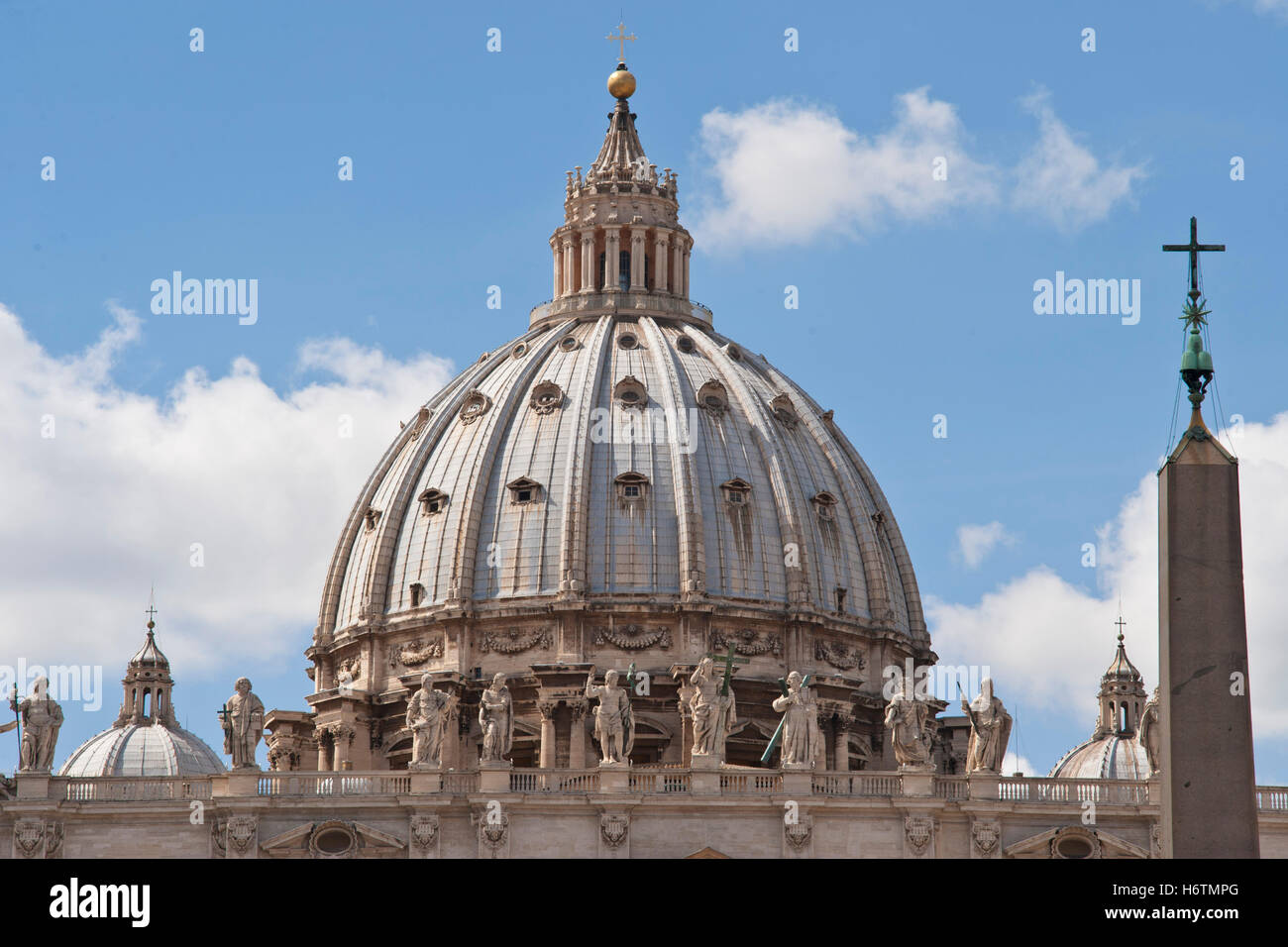 Basilica church vatican rome hi-res stock photography and images - Alamy