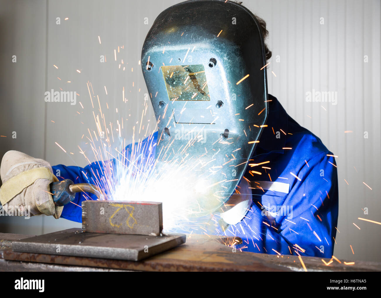 Flashover hi-res stock photography and images - Alamy