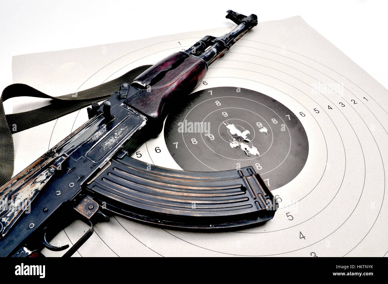 Soviet russian machine gun ak 47 kalashnikov hi-res stock photography ...