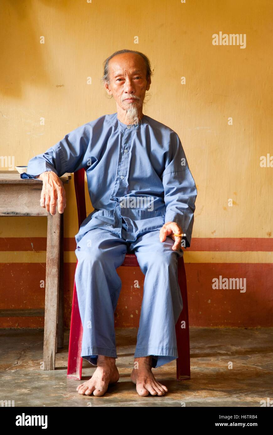 Old man beard delta vietnam hi-res stock photography and images - Alamy