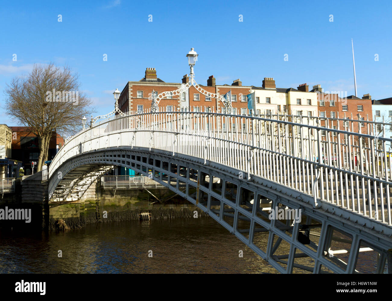 Halfpenny bridge vintage hi-res stock photography and images - Alamy