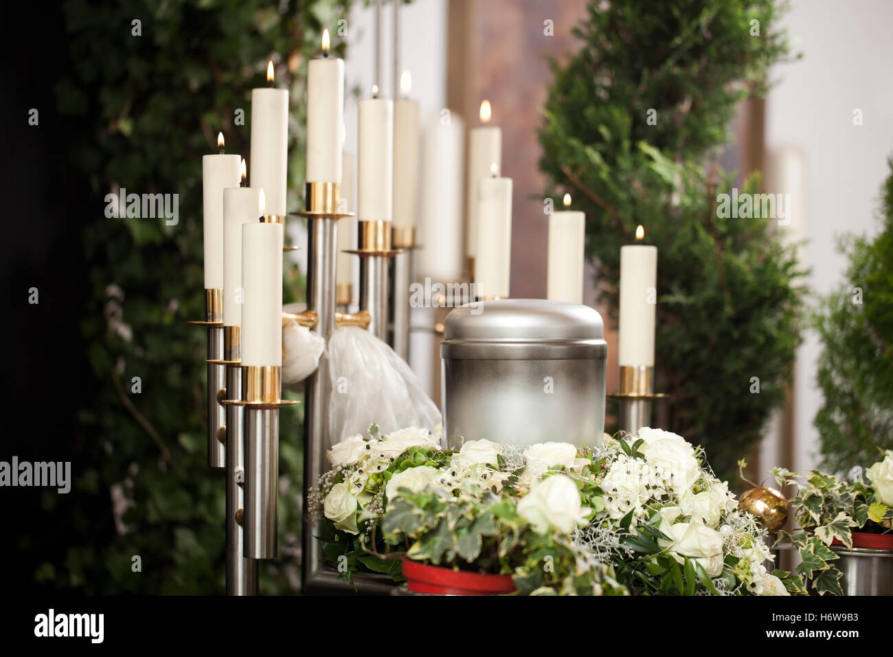 death, cemetery, mourning, sorrow, burial, urn, funeral, humans, human ...