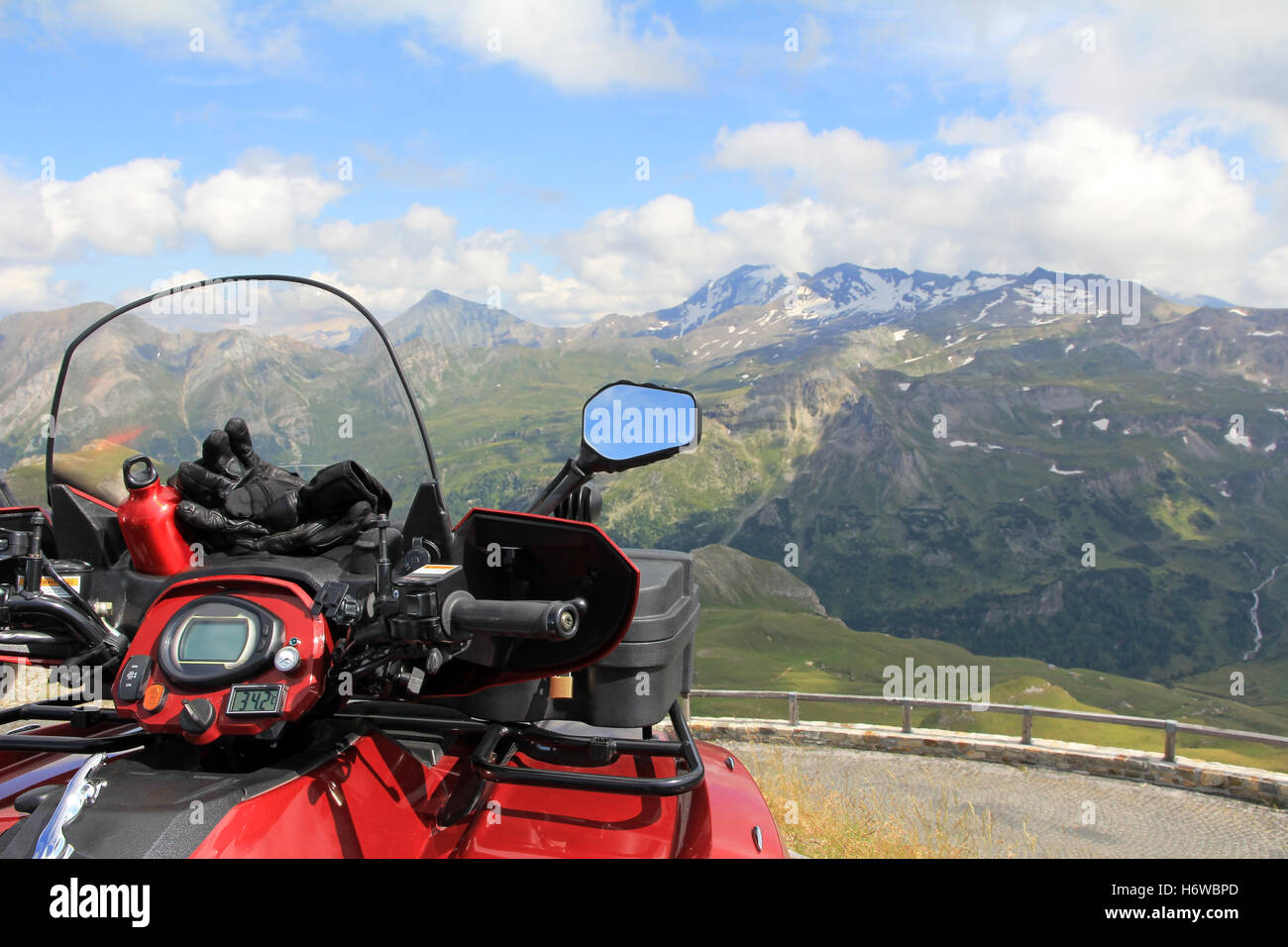 Rear view motoring hi-res stock photography and images - Alamy