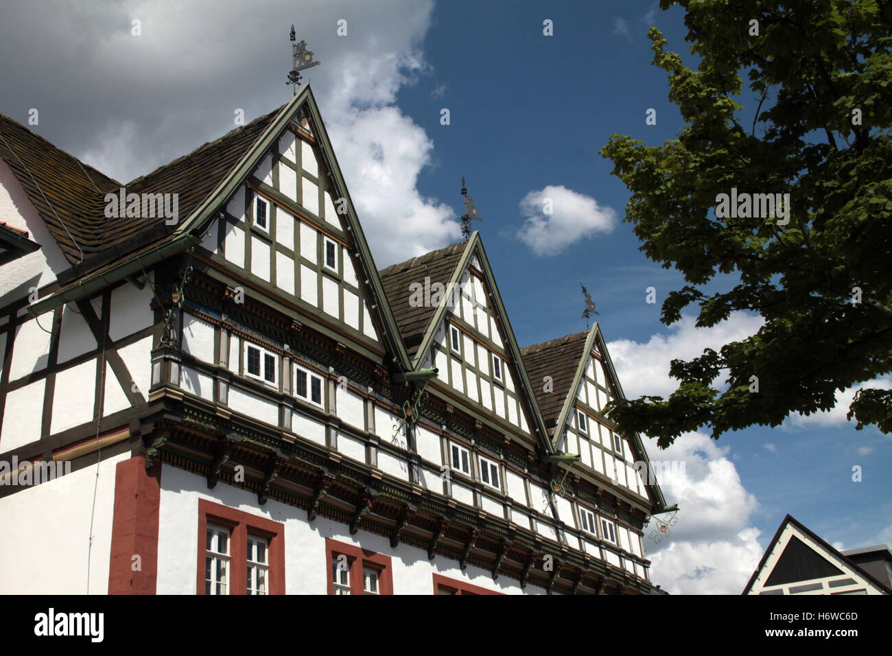 town hall style of construction architecture architectural style ...