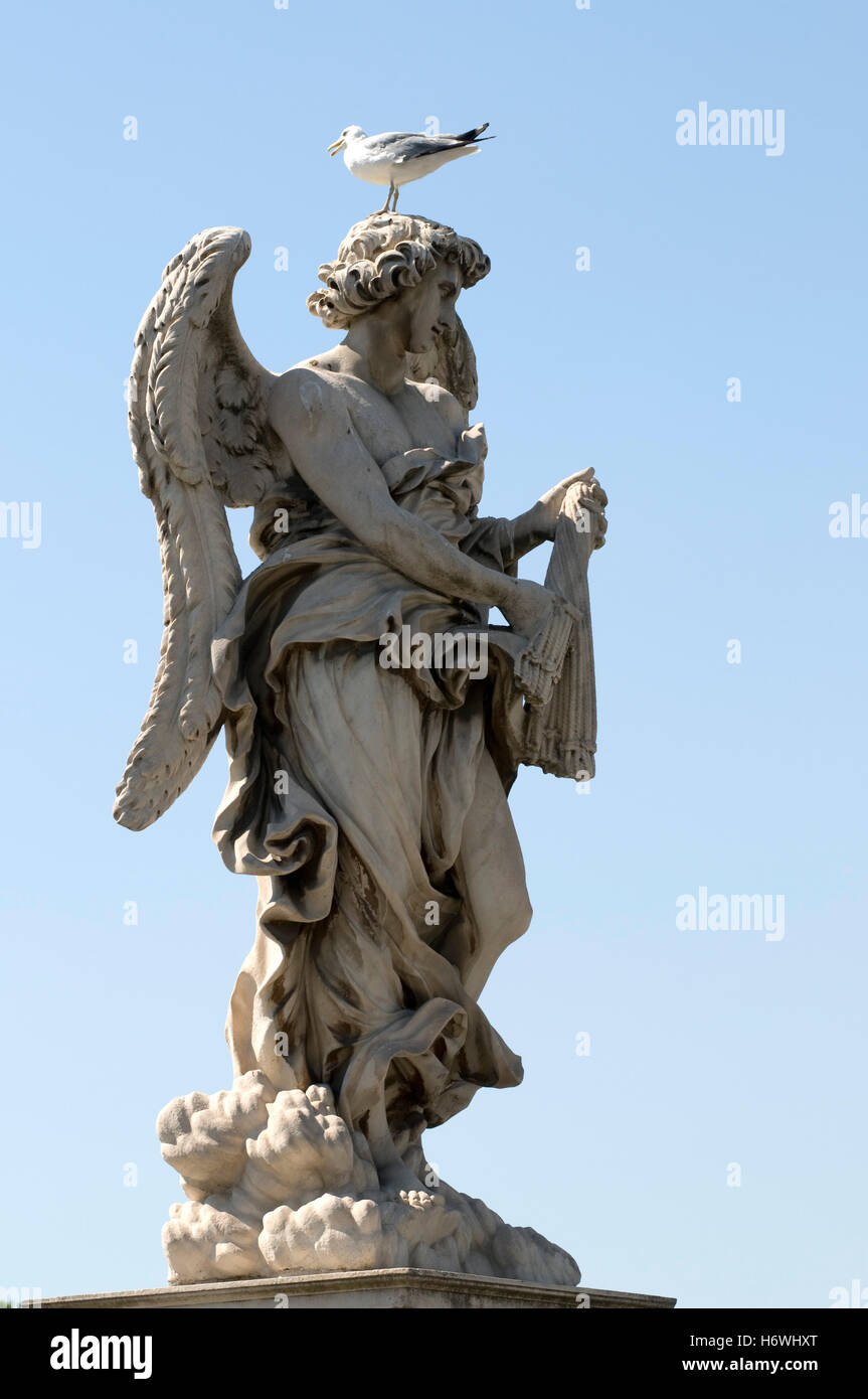 Angel bridge rome hi-res stock photography and images - Alamy