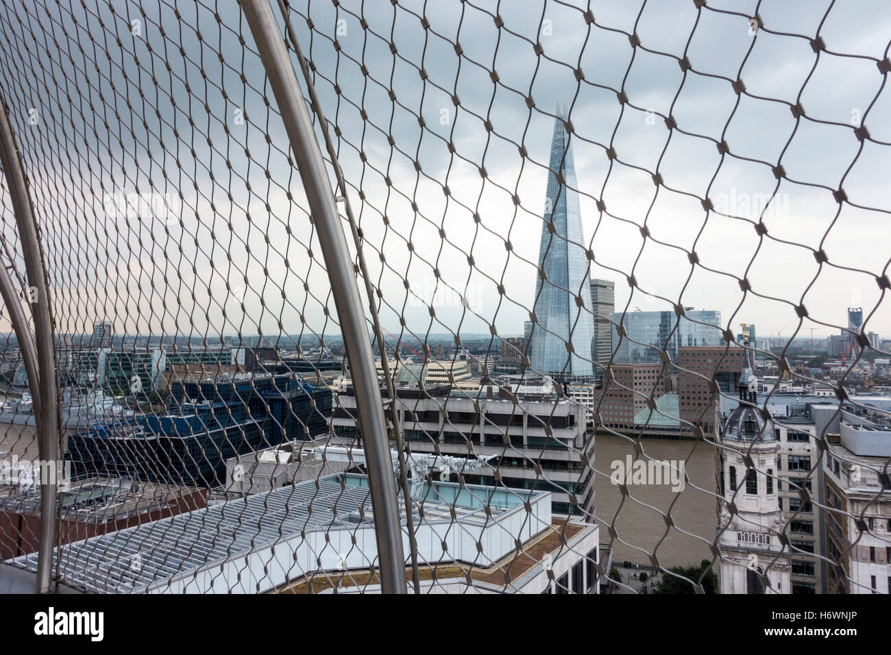 The viewing platform of London Monument Stock Photo - Alamy